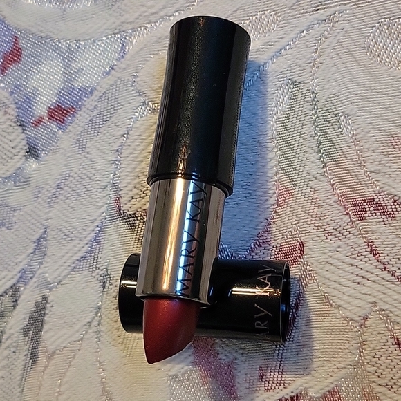 Mary Kay | Makeup | Mary Kay Red Creme Lipstick | Poshmark